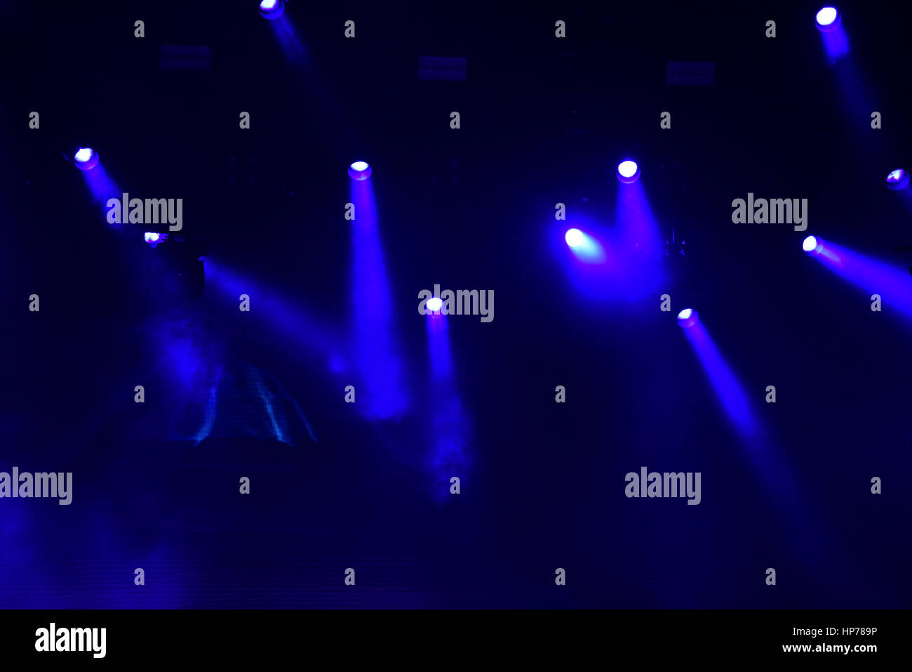 Stage lights at a live concert Stock Photo - Alamy