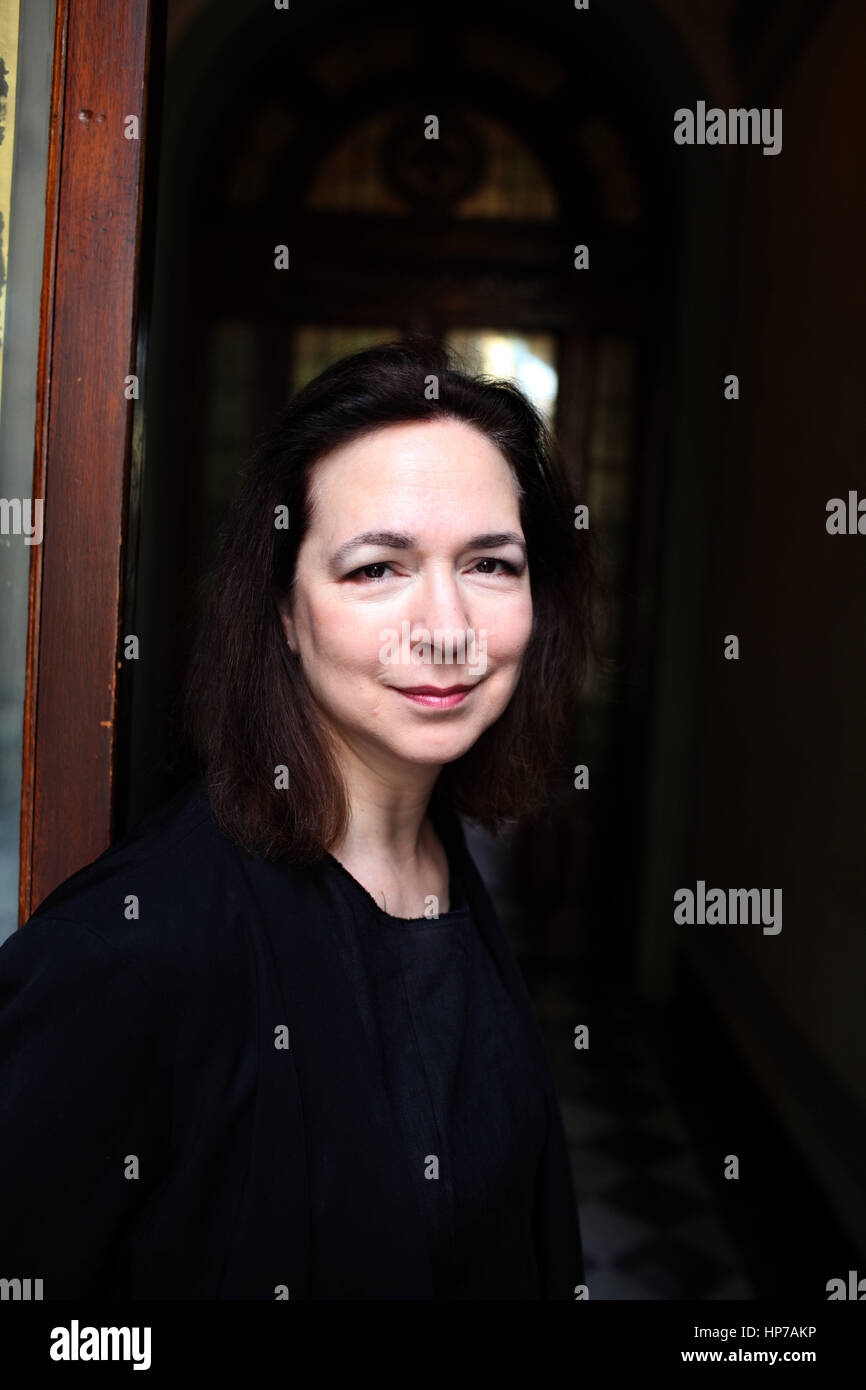 Lorrie moore writer hi-res stock photography and images - Alamy