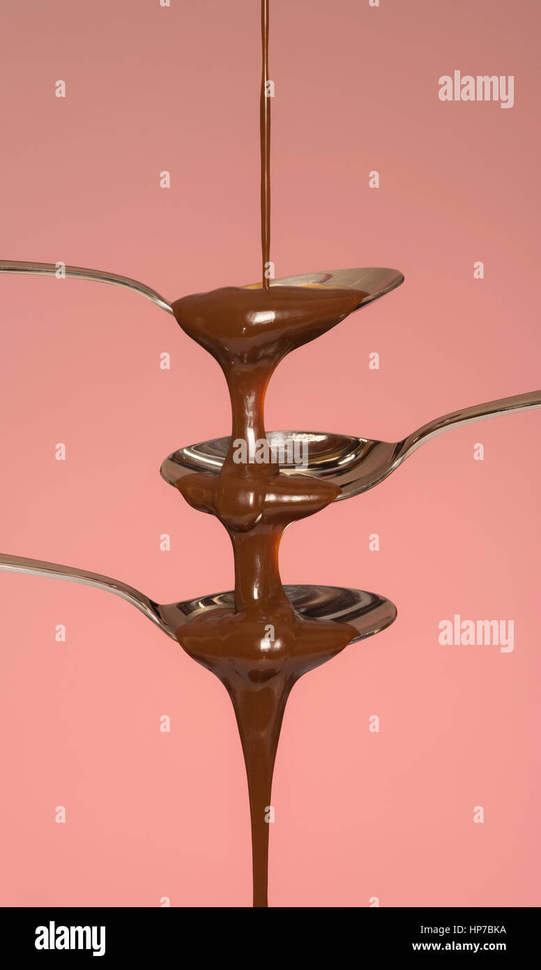 Pouring tasty creamy sauce hi-res stock photography and images - Alamy