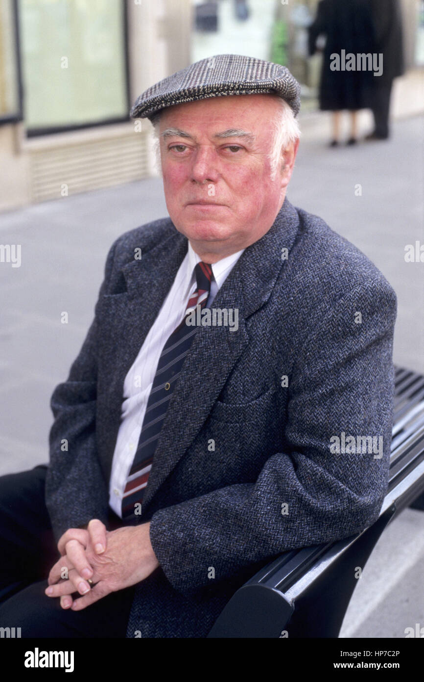 Alistair macleod hi-res stock photography and images - Alamy