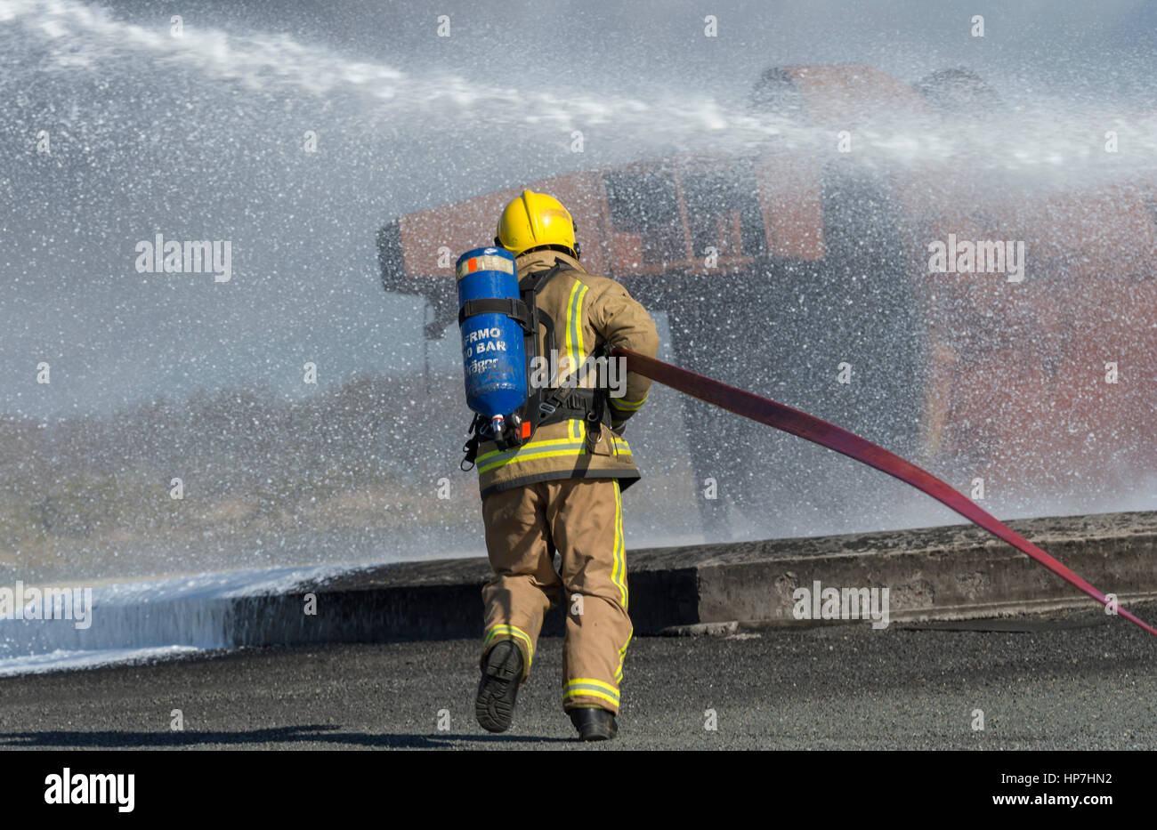 Fire aircraft engine crash hi-res stock photography and images - Alamy