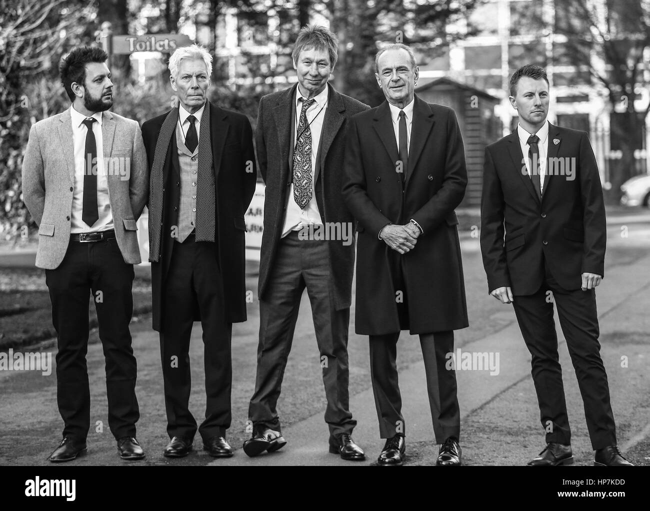 Status quo guitarist rick parfitt Black and White Stock Photos & Images ...