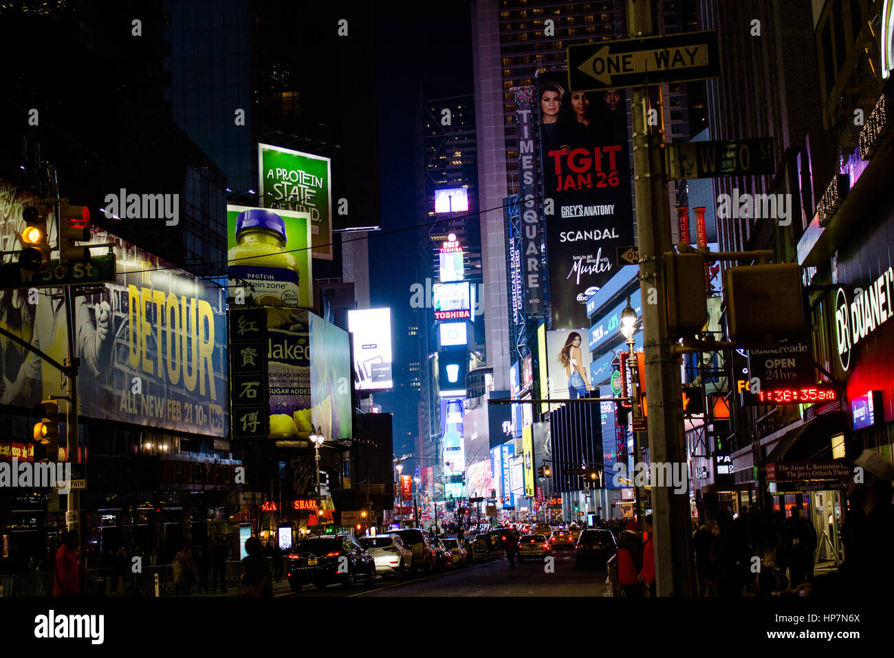 time square at night, nyc Stock Photo - Alamy