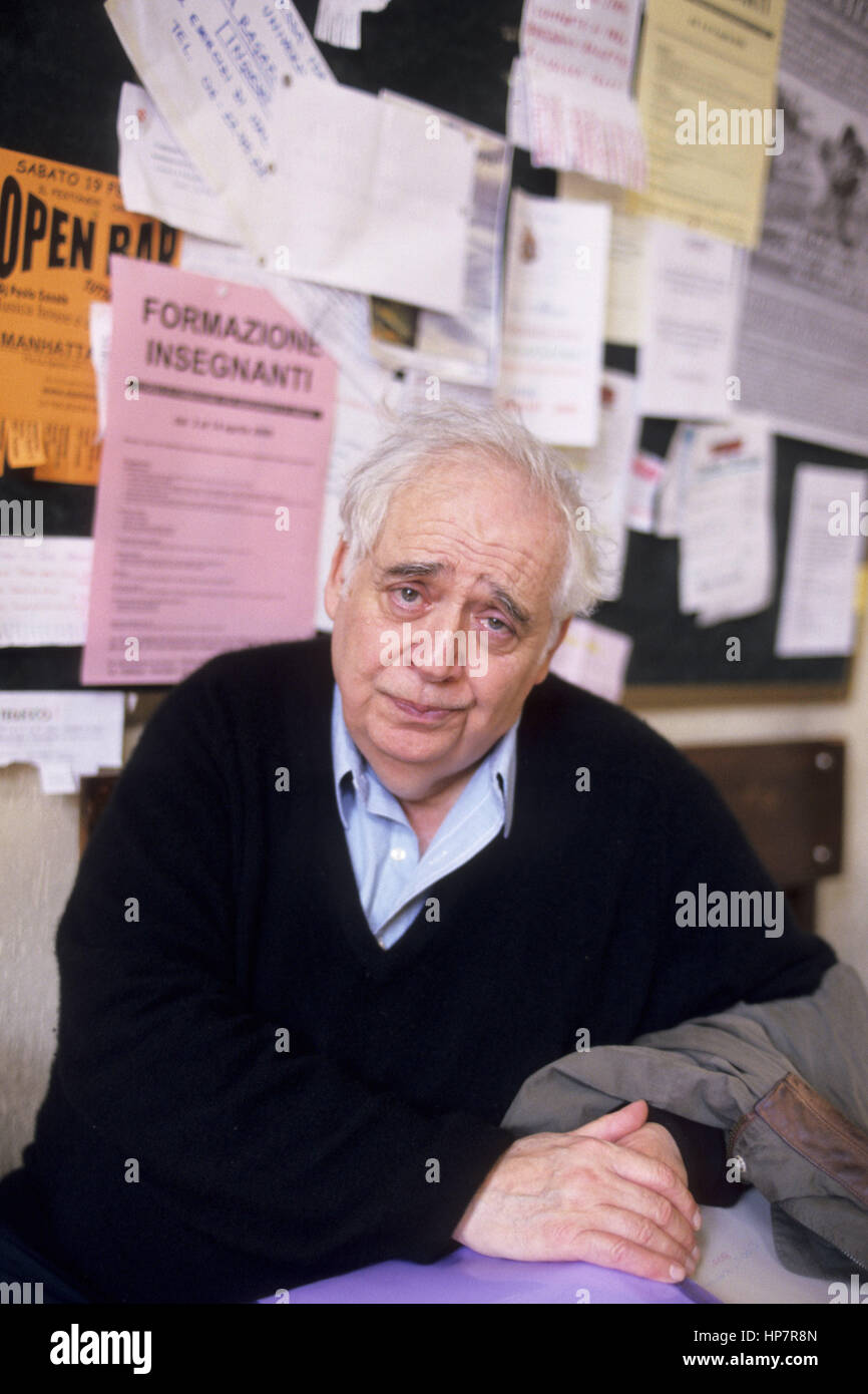 Harold bloom portrait hi-res stock photography and images - Alamy