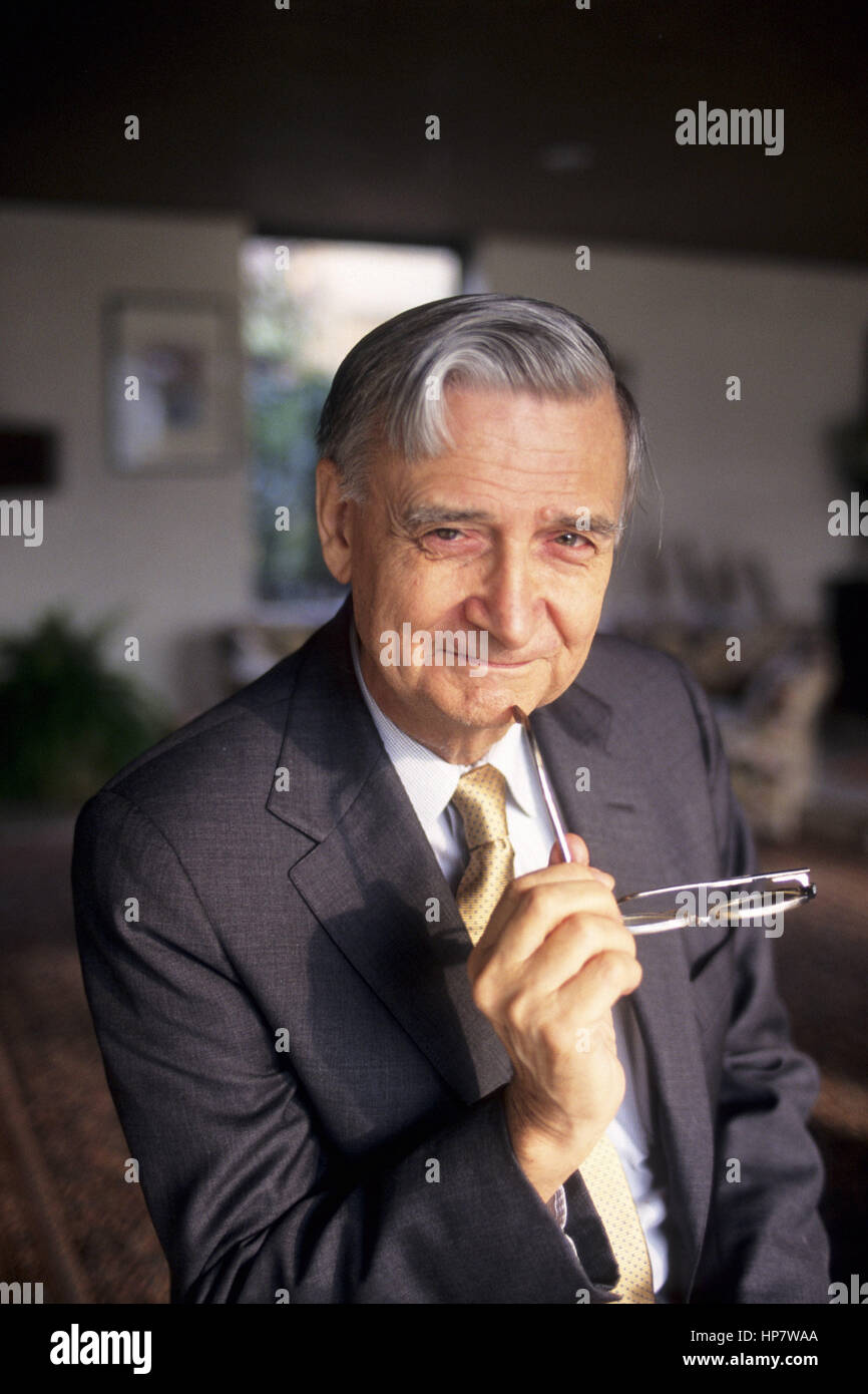 Edward osborne wilson hi-res stock photography and images - Alamy