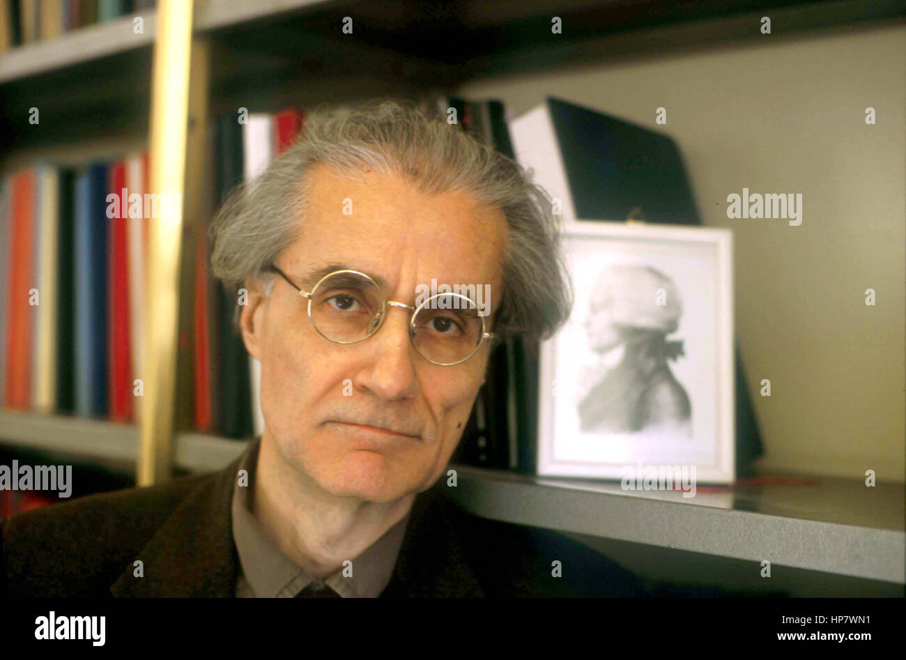 Luciano canfora hi-res stock photography and images - Alamy