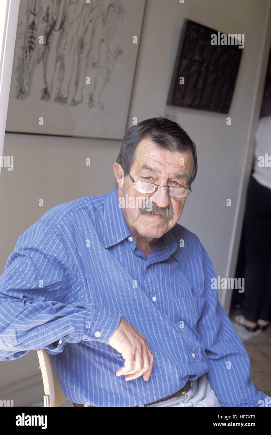 Gunter grass portrait hi-res stock photography and images - Alamy