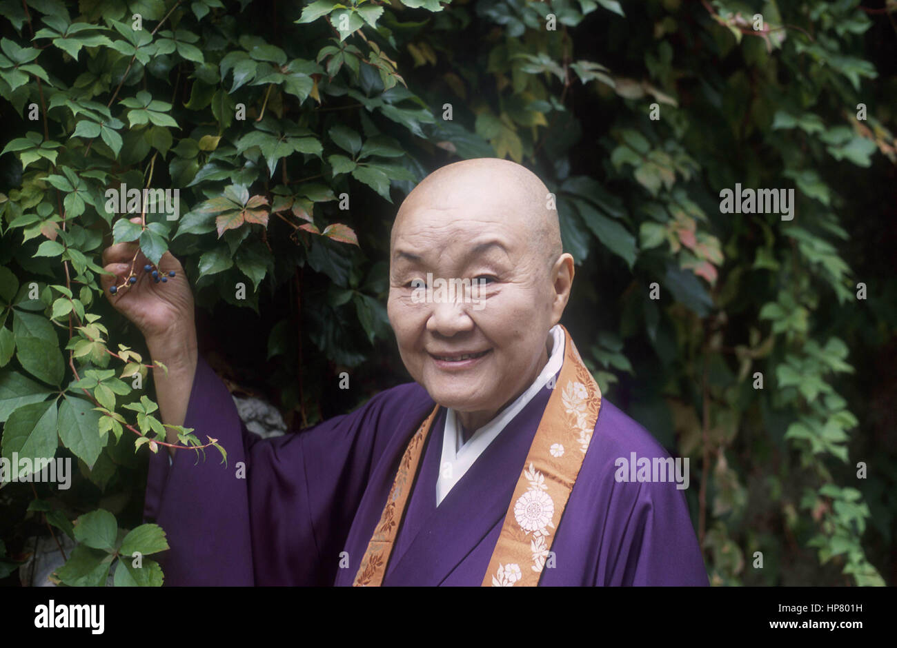 Harumi SETOUCHI (Jakucho Setochi) - Date : 20001201 ©Basso Cannarsa ...