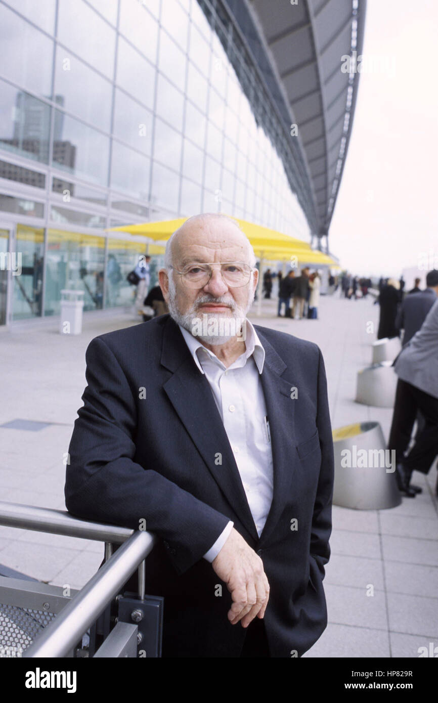 Richard sonnenfeldt hi-res stock photography and images - Alamy