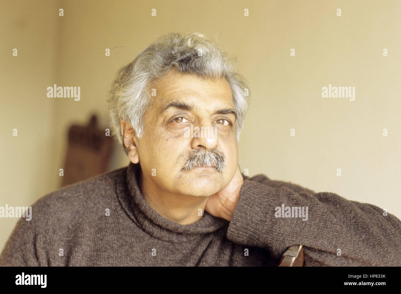 Tariq ali writer hi-res stock photography and images - Alamy