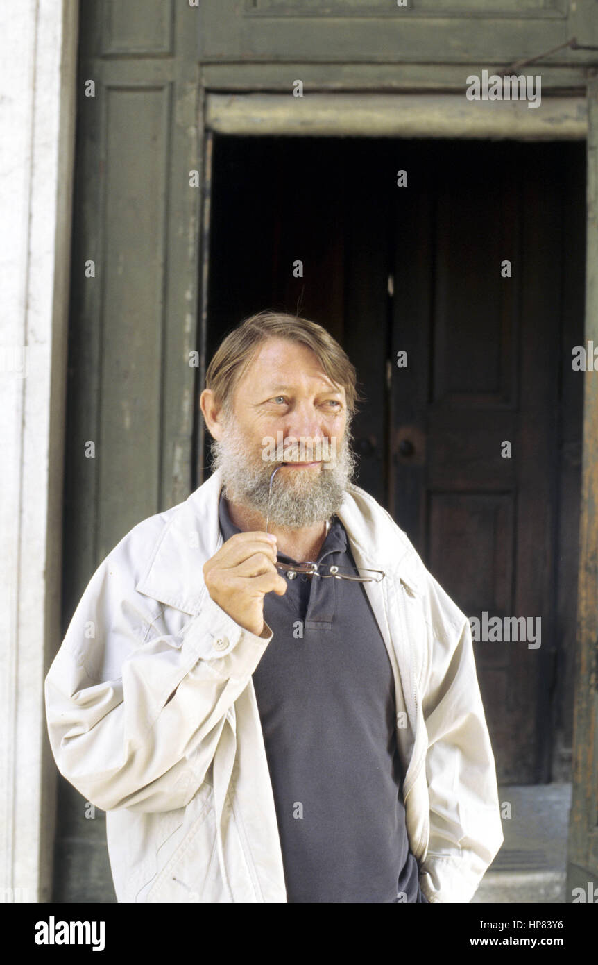 Stephane COURTOIS - Date : 20040801 ©Basso Cannarsa/Opale Stock Photo ...