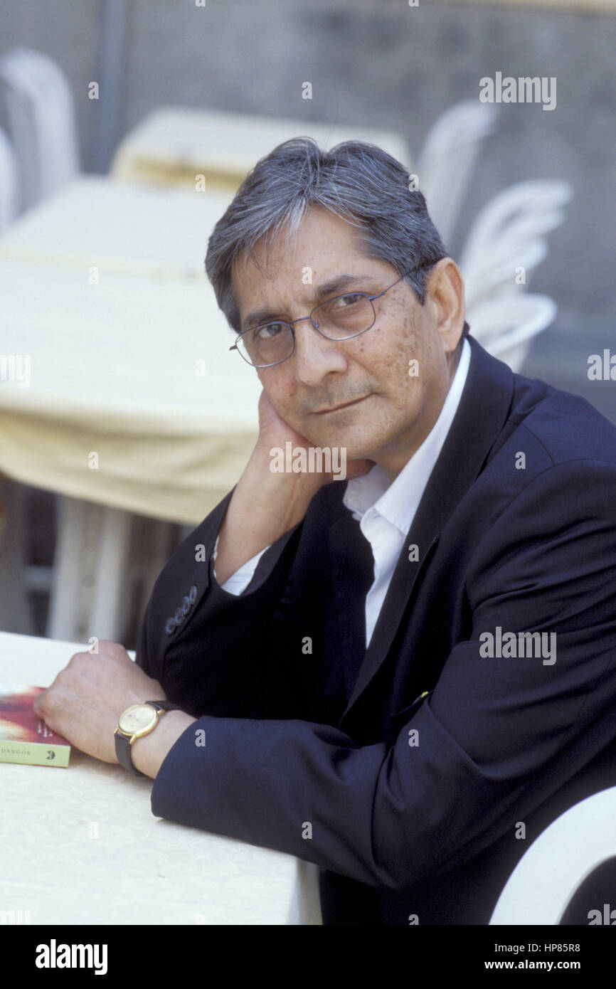 Achmat dangor hi-res stock photography and images - Alamy