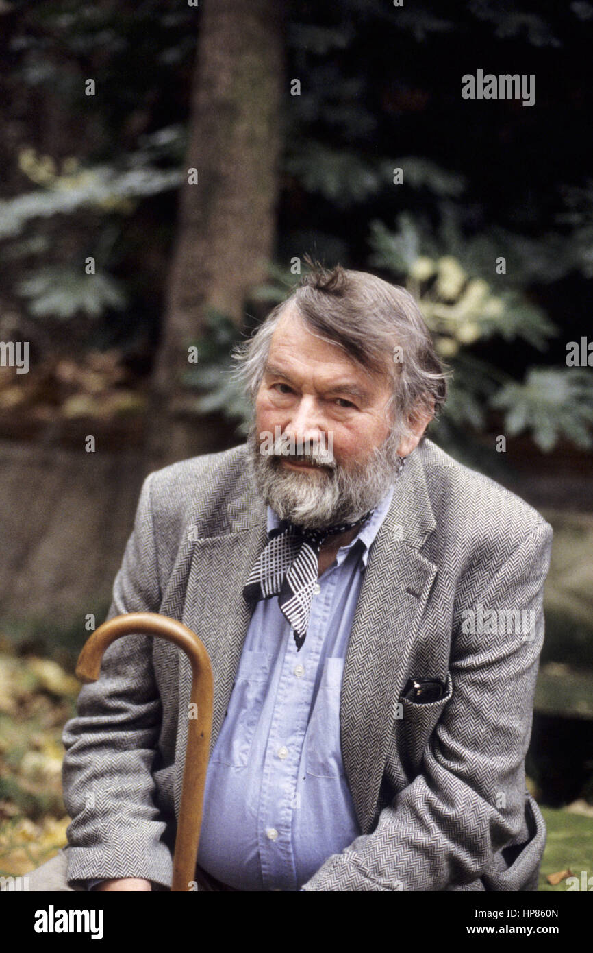 John fowles hi-res stock photography and images - Alamy