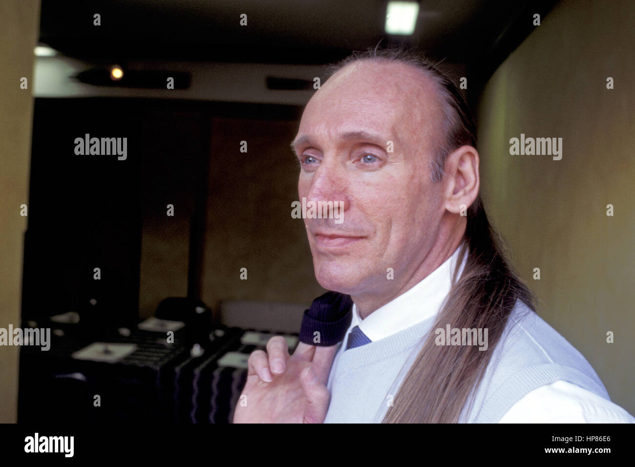 David roberts writer hi-res stock photography and images - Alamy