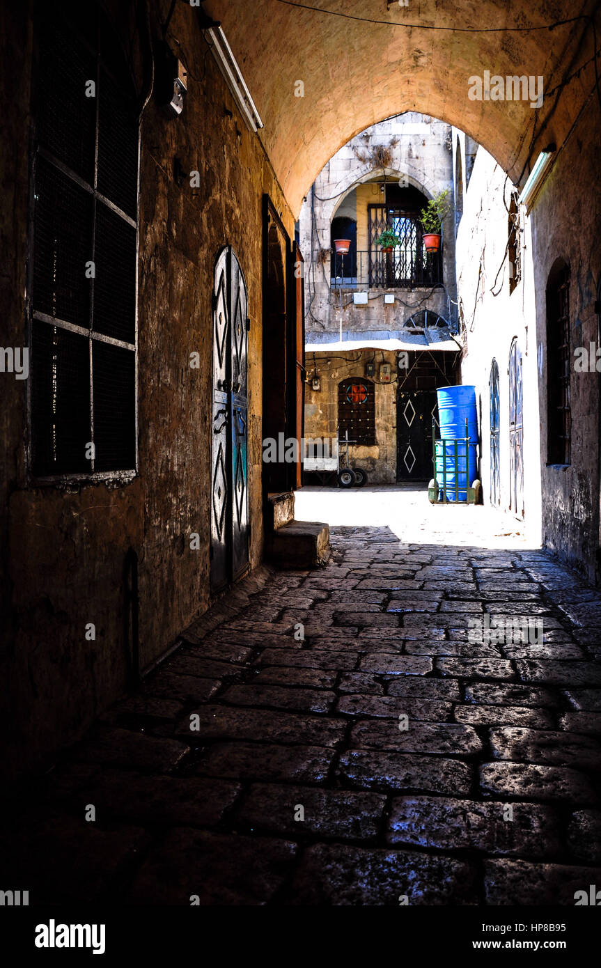 A before the war Aleppo, closed bazaar Stock Photo - Alamy