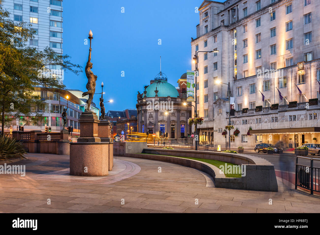 Nymph statue leeds hi-res stock photography and images - Alamy