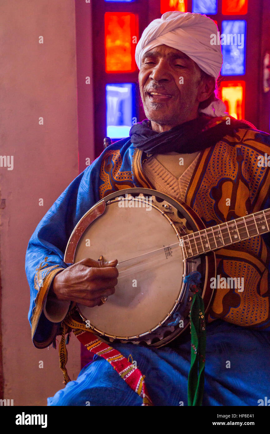Berber music hi-res stock photography and images - Alamy