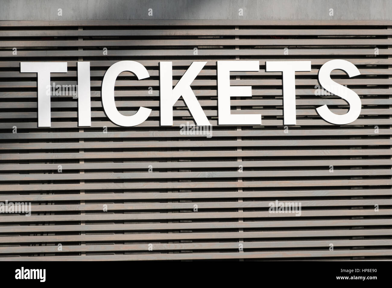 Ticket counter hi-res stock photography and images - Alamy