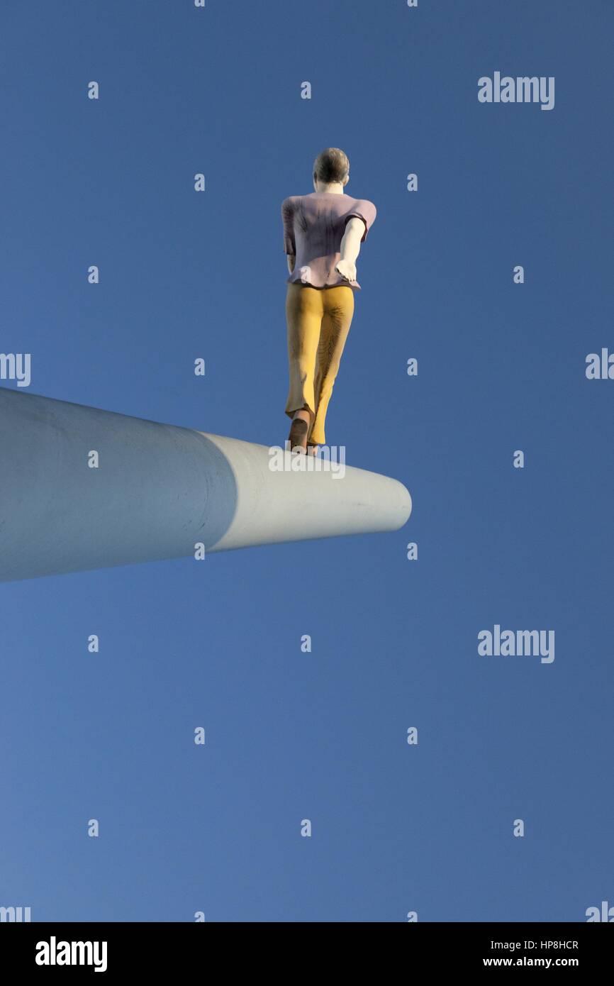 Man walking to the sky by Jonathan Borofsky - installed during the ...