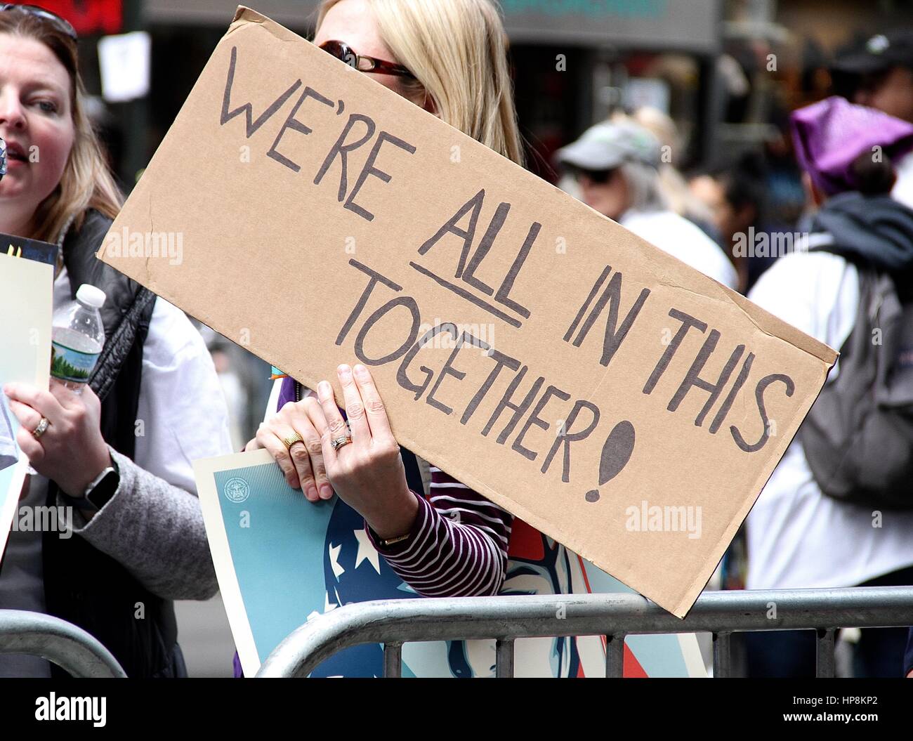 Muslim rally hi-res stock photography and images - Alamy