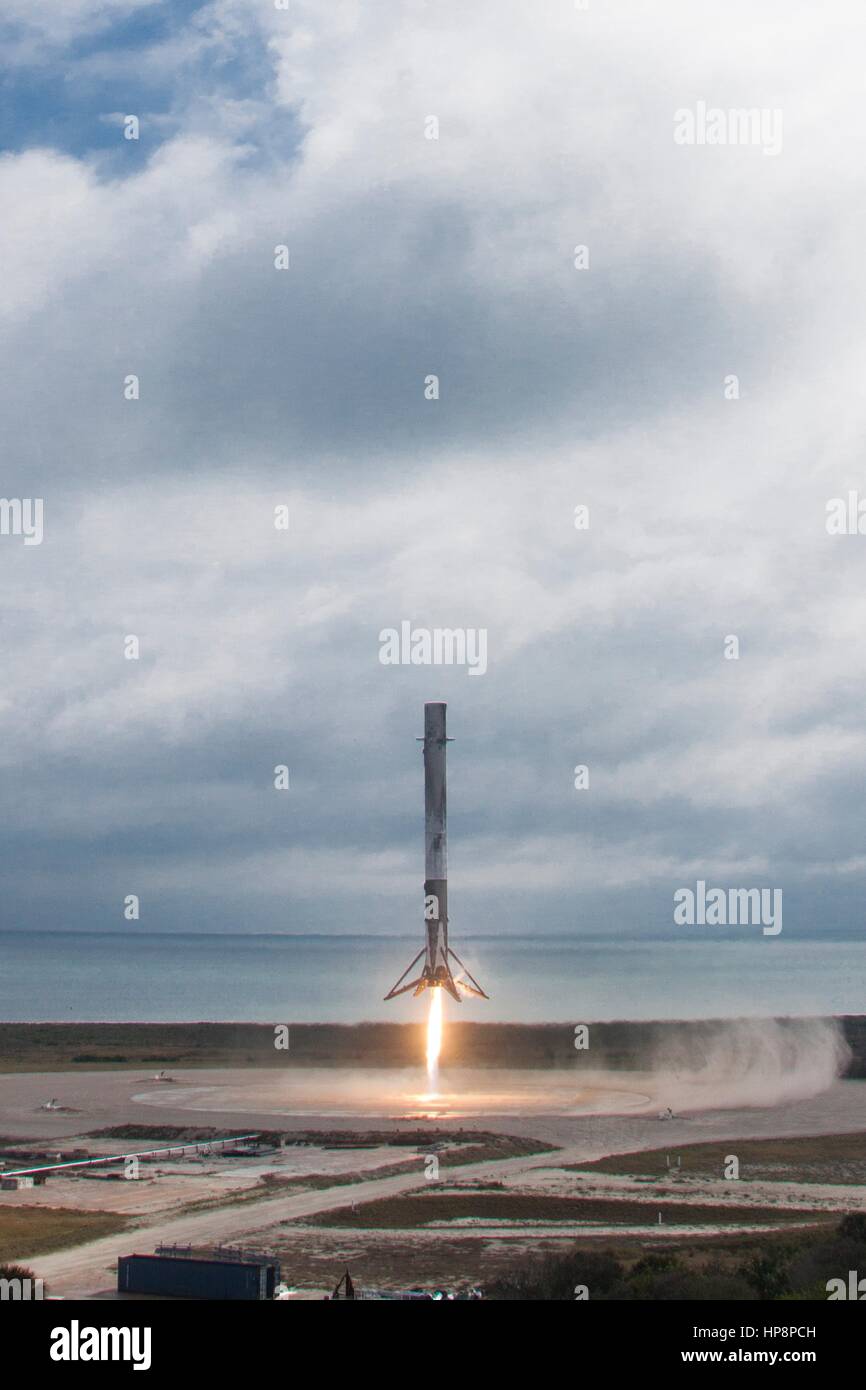 Lz 1 hi-res stock photography and images - Alamy