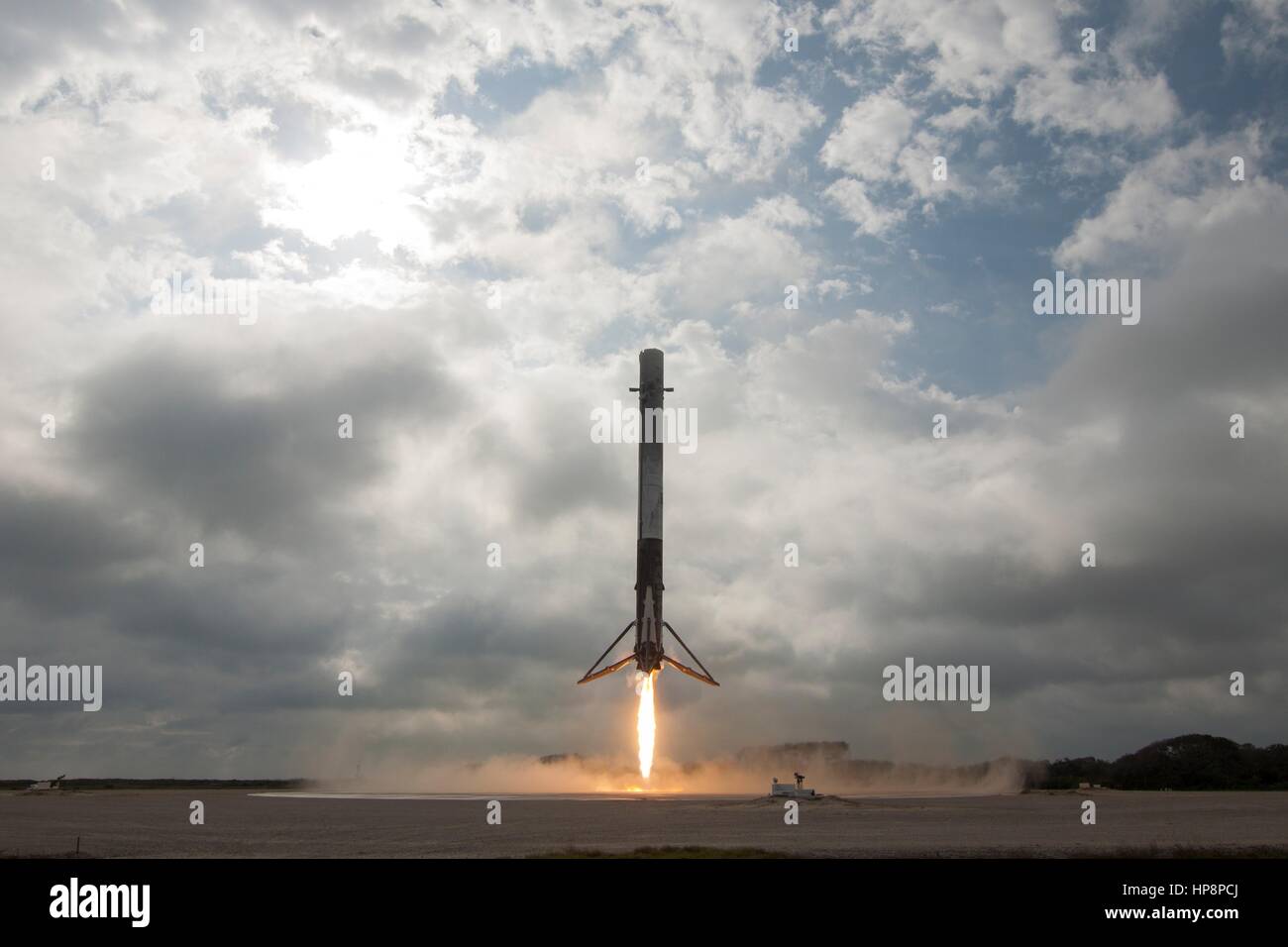 Lz 1 hi-res stock photography and images - Alamy