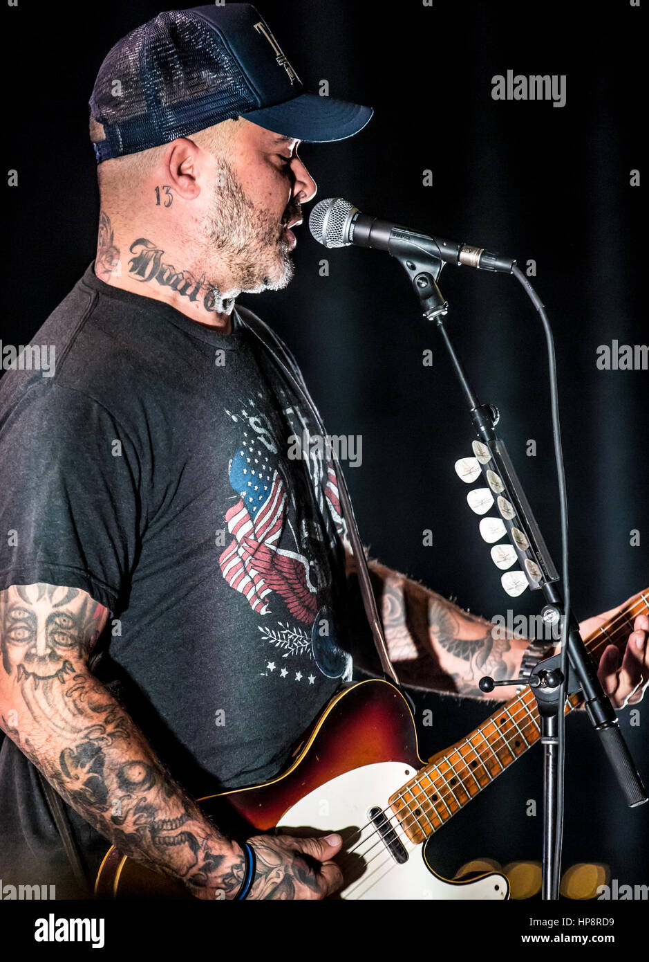 Detroit, Michigan, USA. 17th Feb, 2017. AARON LEWIS performing on his ...