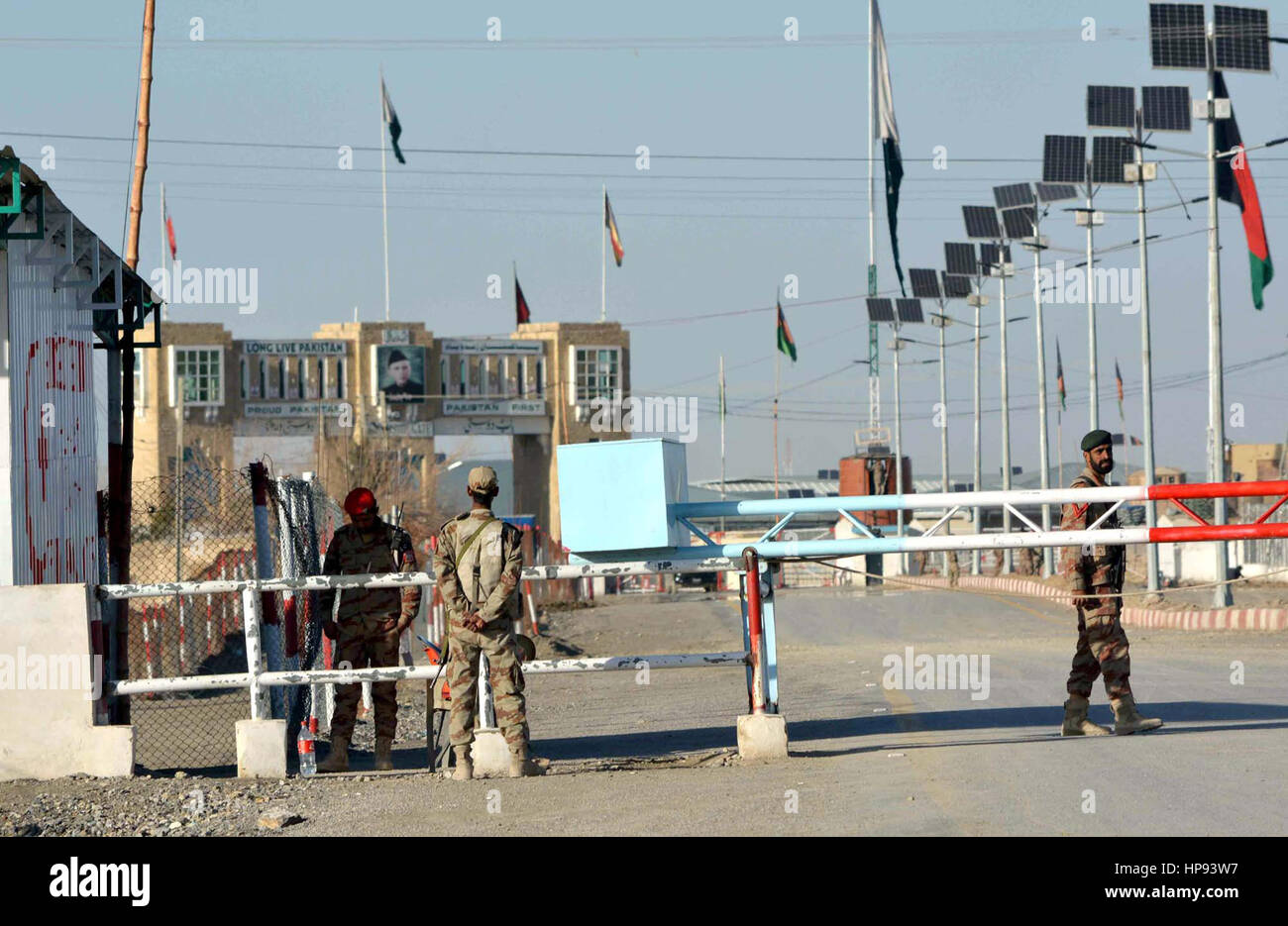 Pakistan border security forces are alert at Friendship Gate on Pak ...