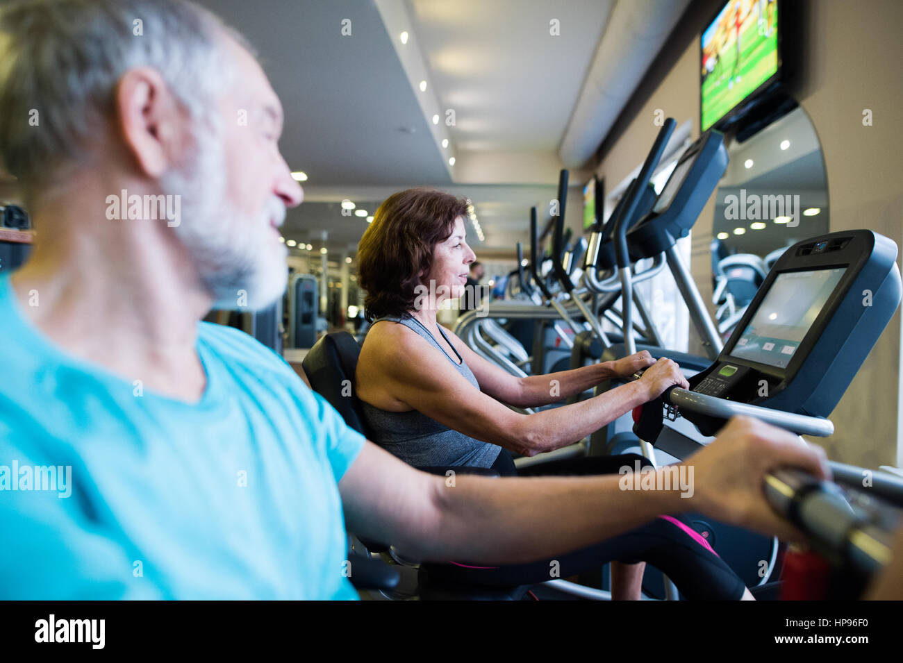 Elderly cardio hi-res stock photography and images - Alamy