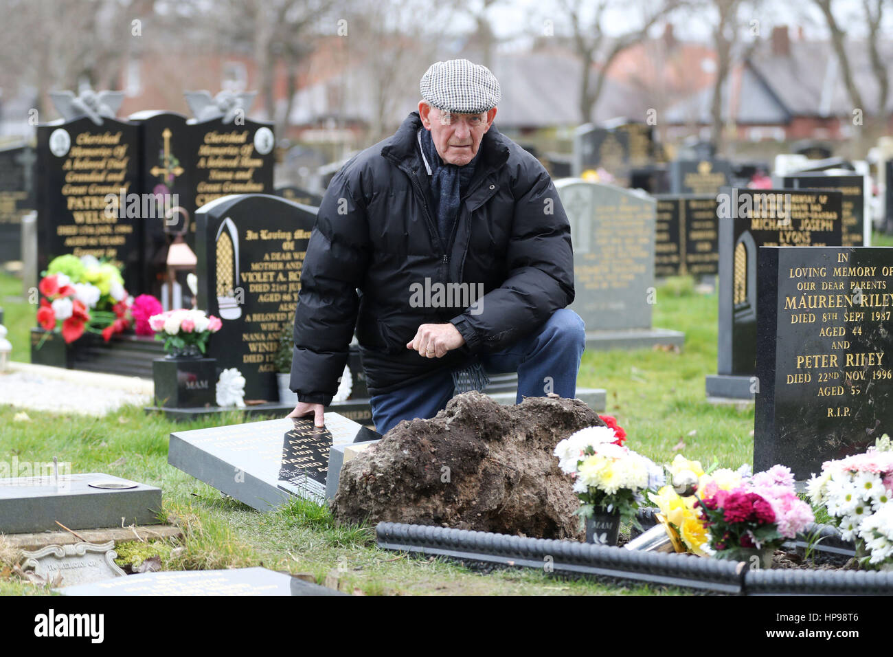 25 others hebburn cemetery hi-res stock photography and images - Alamy