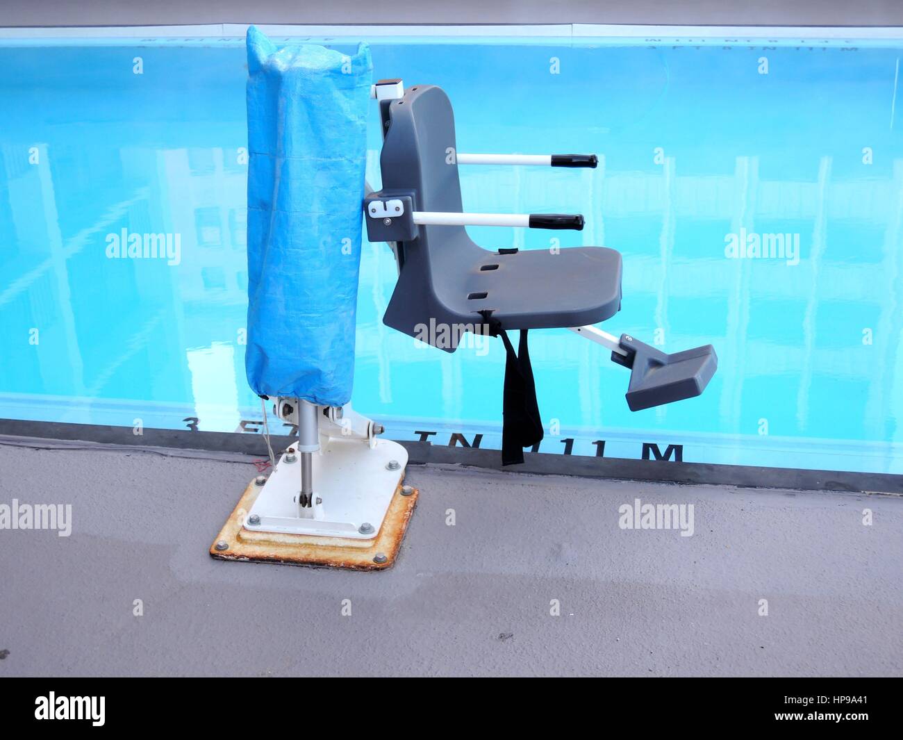 Handicapped accessable pool hi-res stock photography and images - Alamy