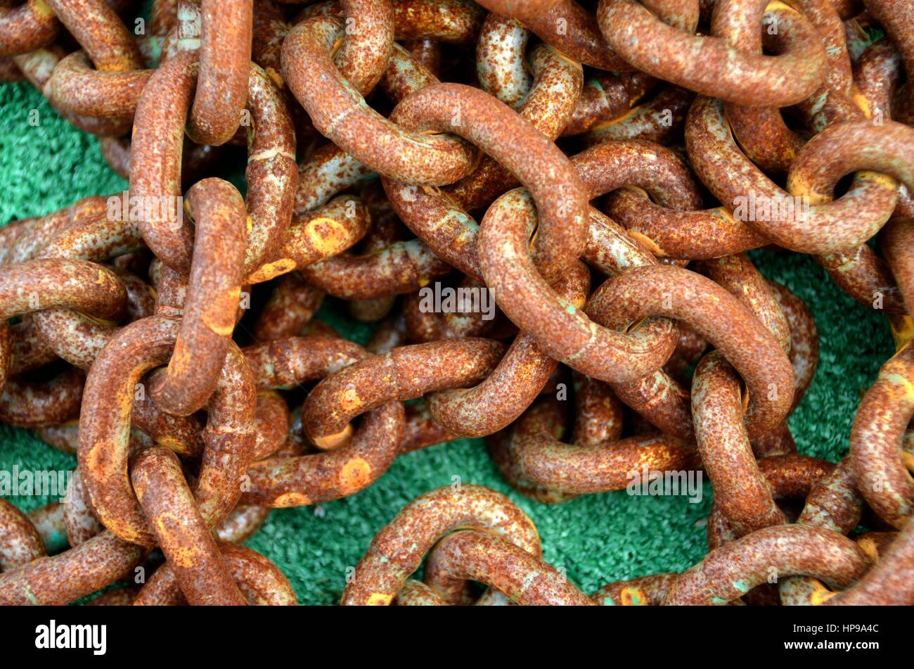 Rusted chains hi-res stock photography and images - Alamy
