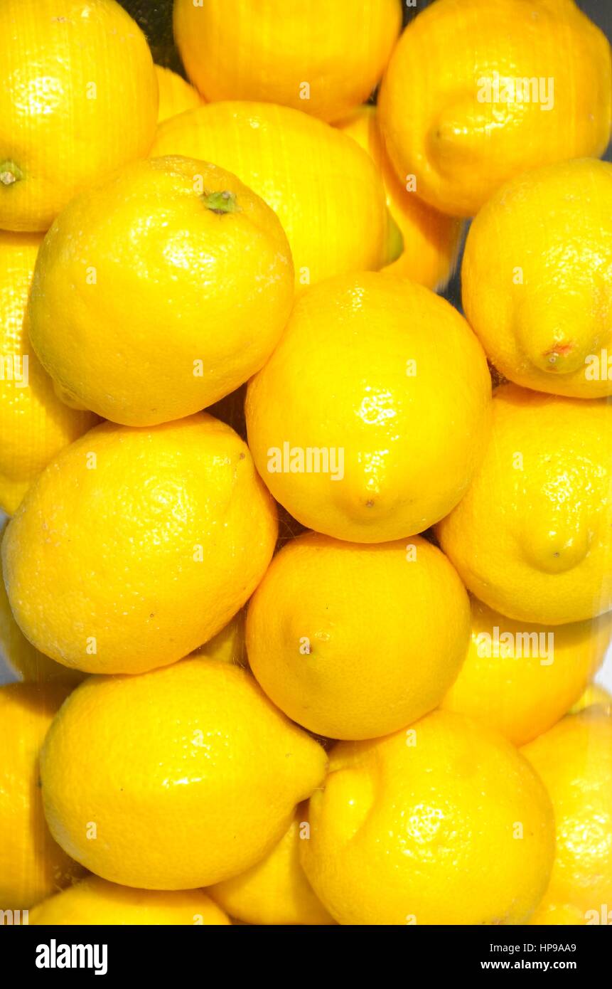 Tangy lemons hi-res stock photography and images - Alamy