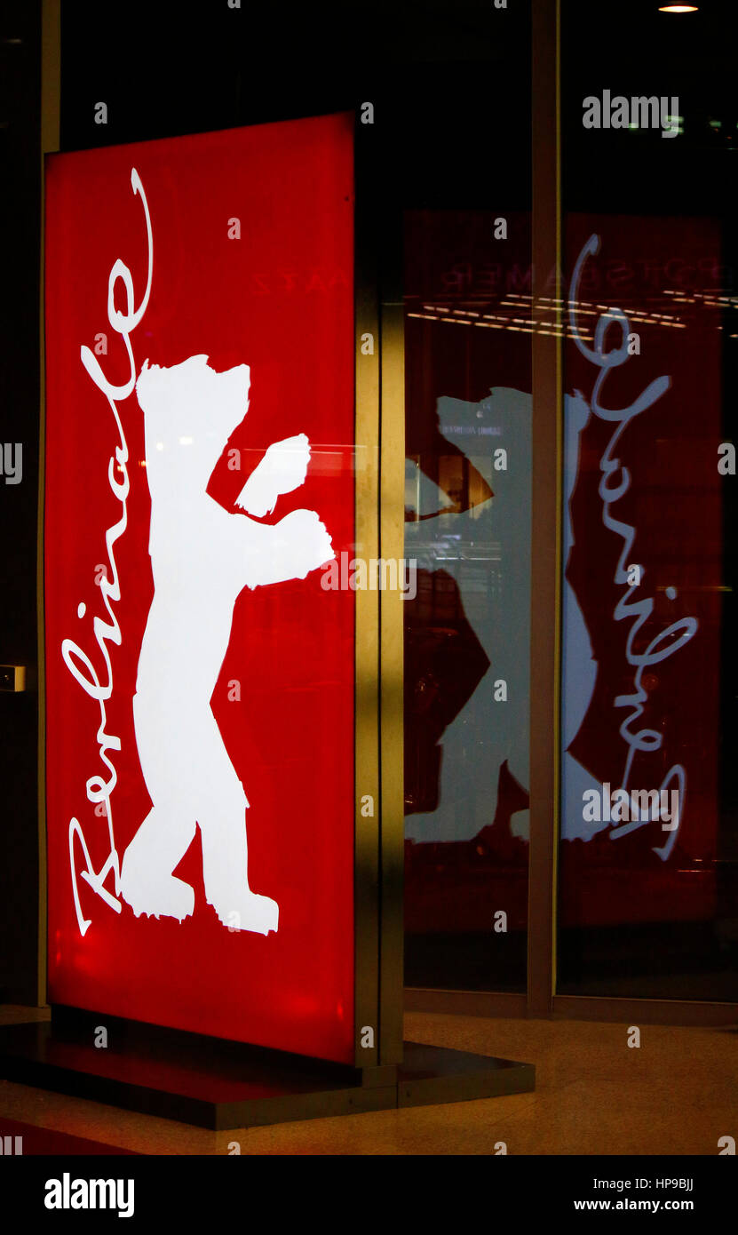 Berlinale Logo, Roter Teppich - Impressionen - Berlinale 2017, 15 ...