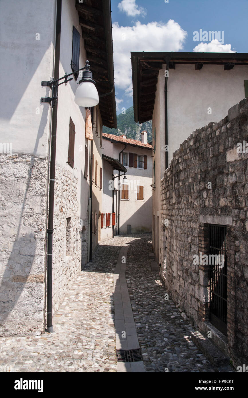 Venzone street, beautiful city in Italian Alps Stock Photo - Alamy