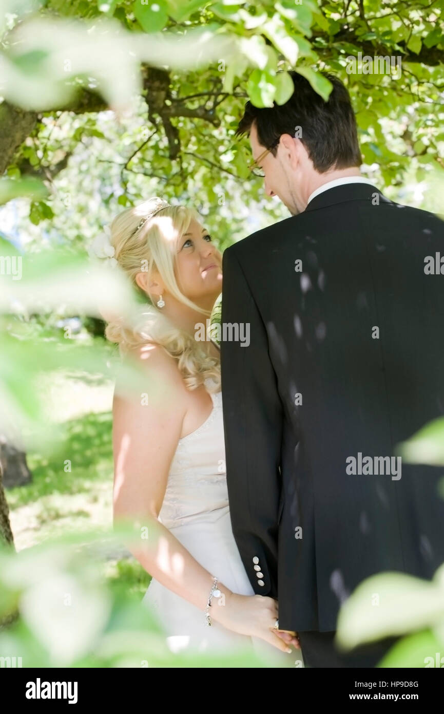 Weddings Couple Model High Resolution Stock Photography and Images - Alamy