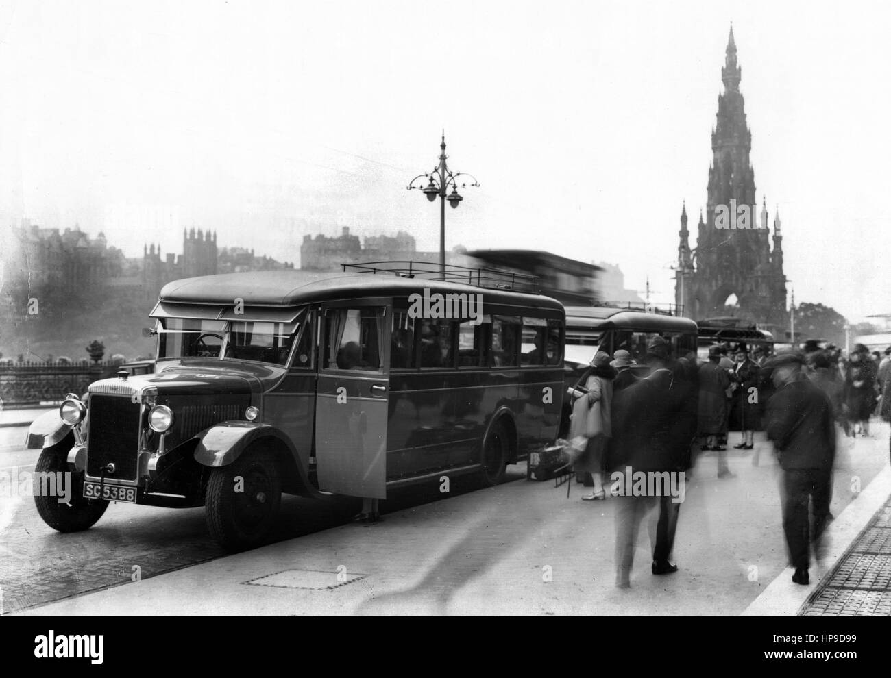 1929 Daimler CF6 coach. Edinburgh Stock Photo - Alamy
