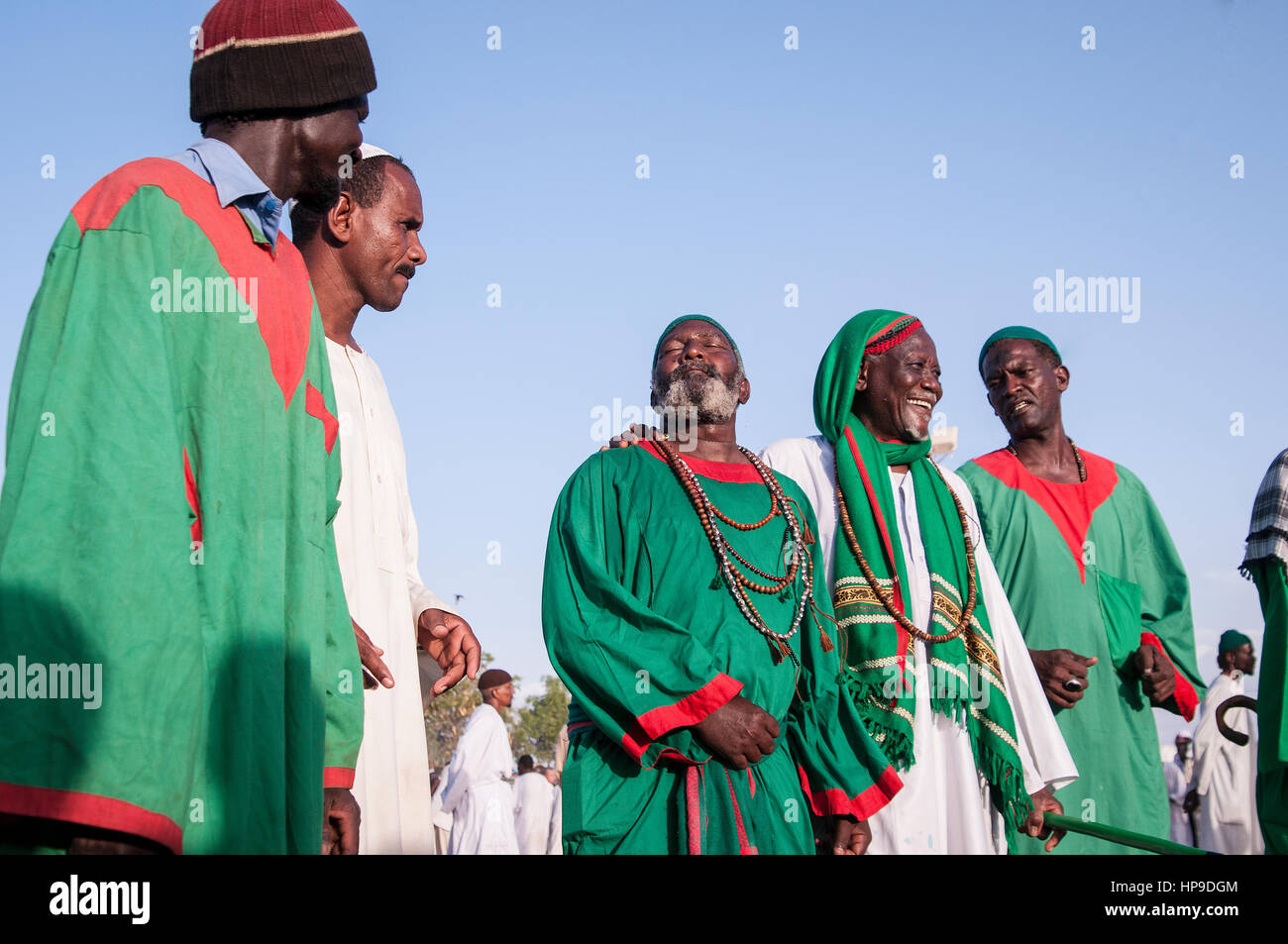 Sudanese men traditional clothing hi-res stock photography and images ...