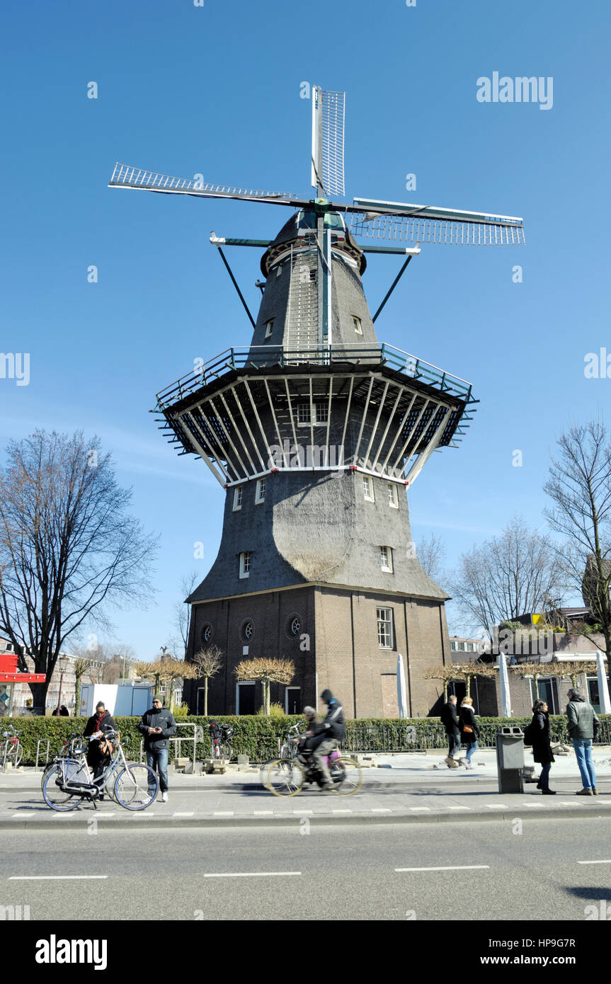 Holland de gooyer windmill hi-res stock photography and images - Alamy