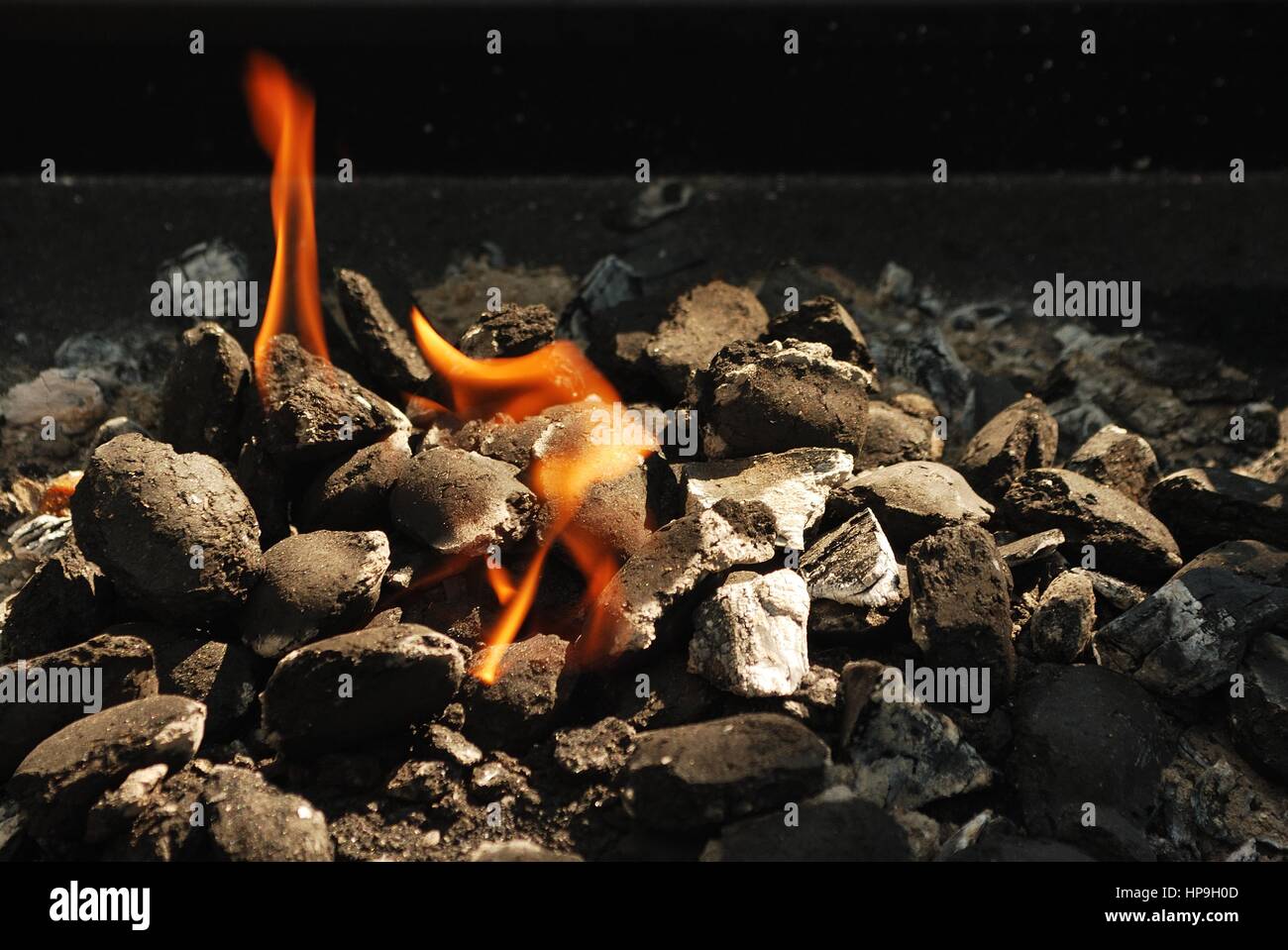 Scouts Fire High Resolution Stock Photography and Images - Alamy