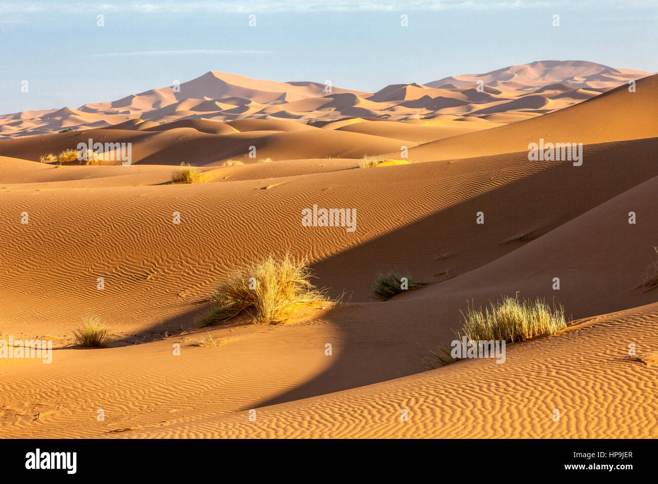 Morocco sand hi-res stock photography and images - Alamy