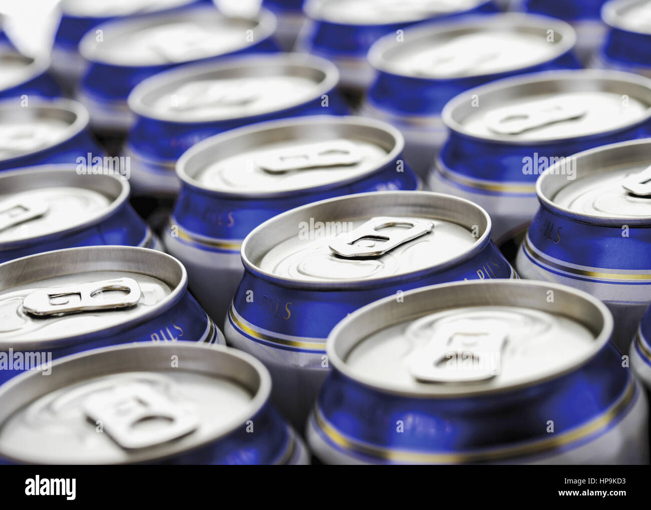 Bierdosen hi-res stock photography and images - Alamy