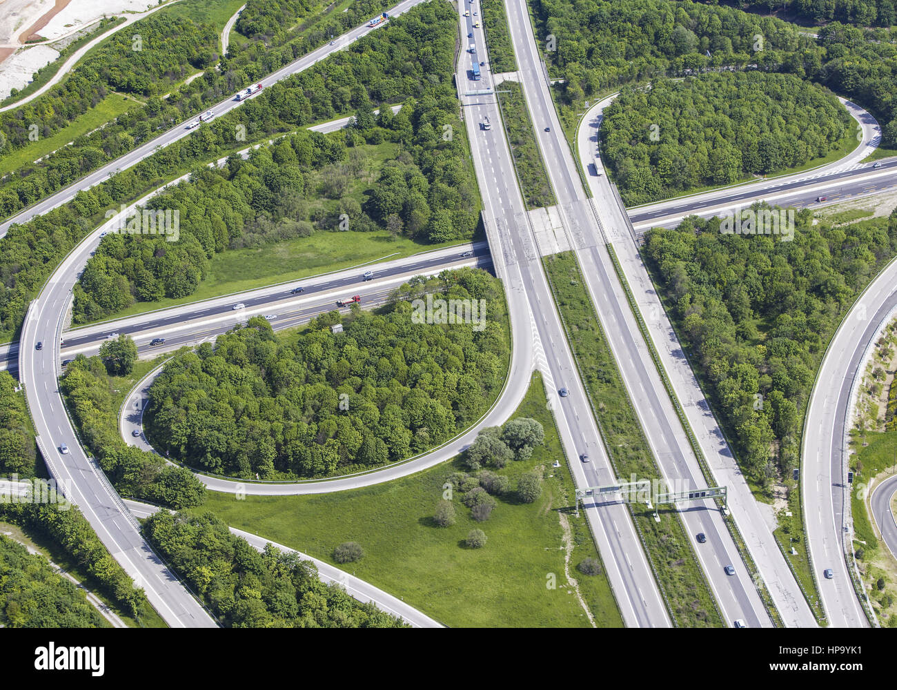 Autobahnkreuz luftaufnahme hi-res stock photography and images - Alamy