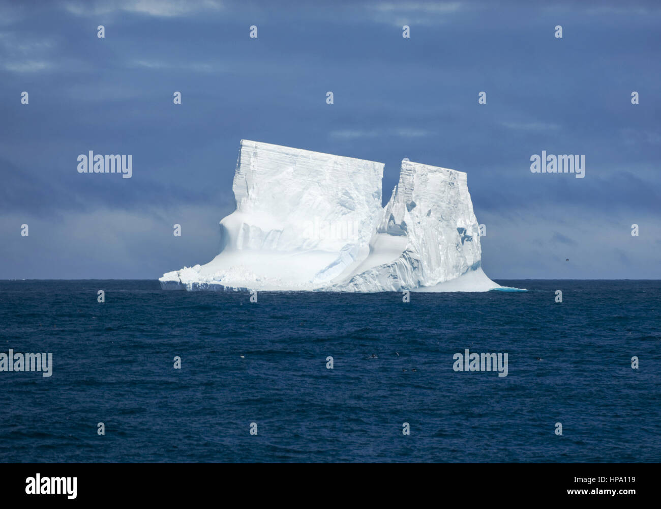 Eisberg im Meer, Suedatlantik Stock Photo - Alamy