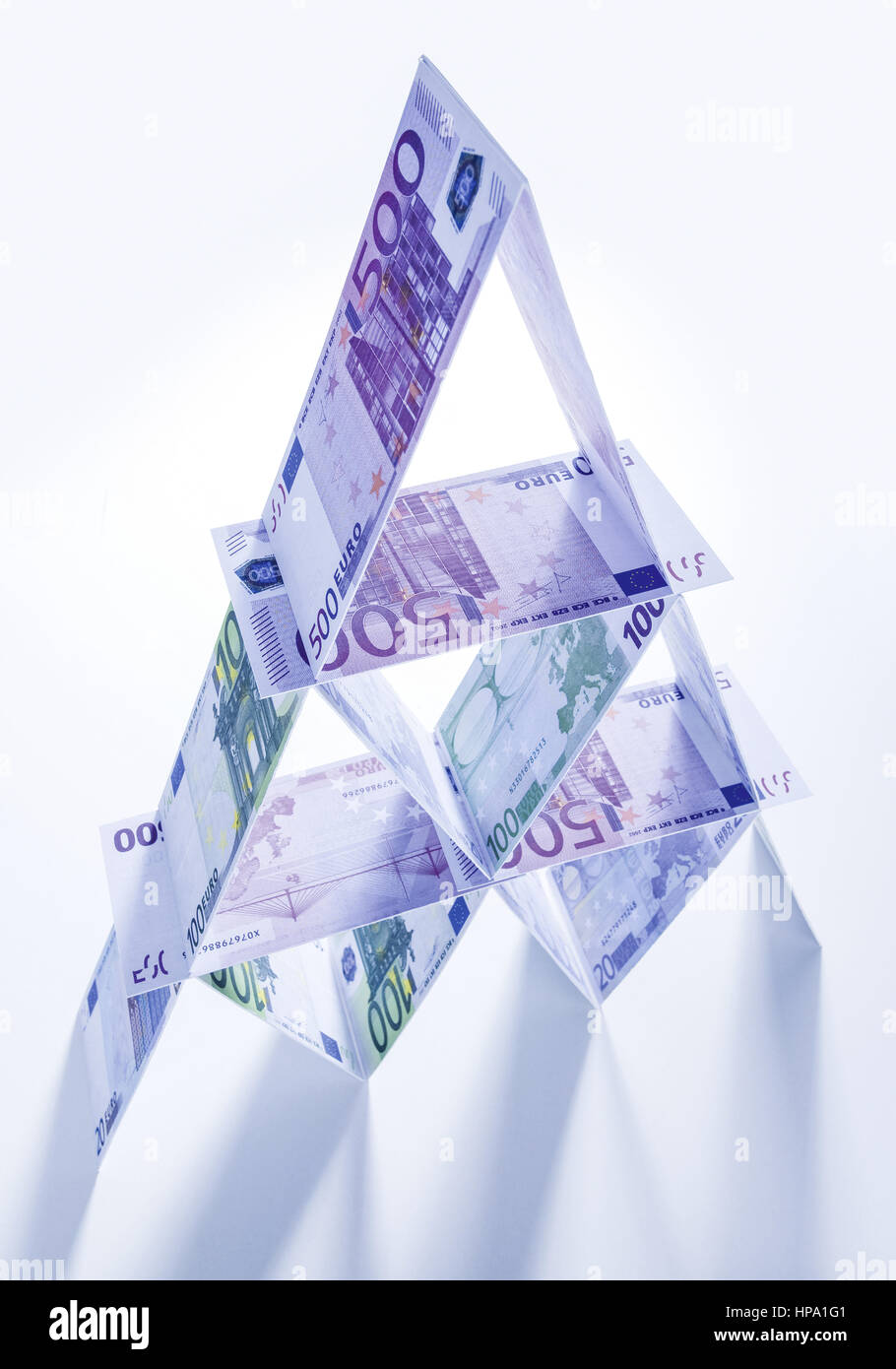 Kartenhaus hi-res stock photography and images - Alamy