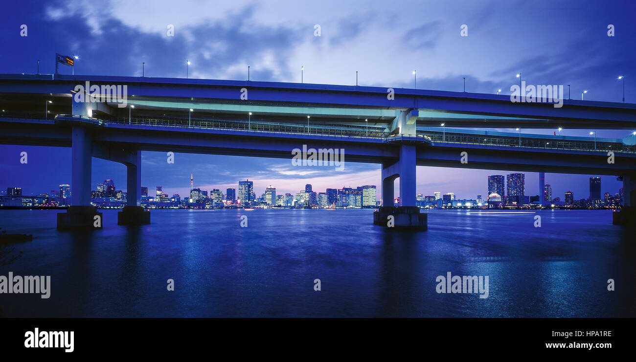 Rainbow Bridge, Tokio, Japan Stock Photo - Alamy