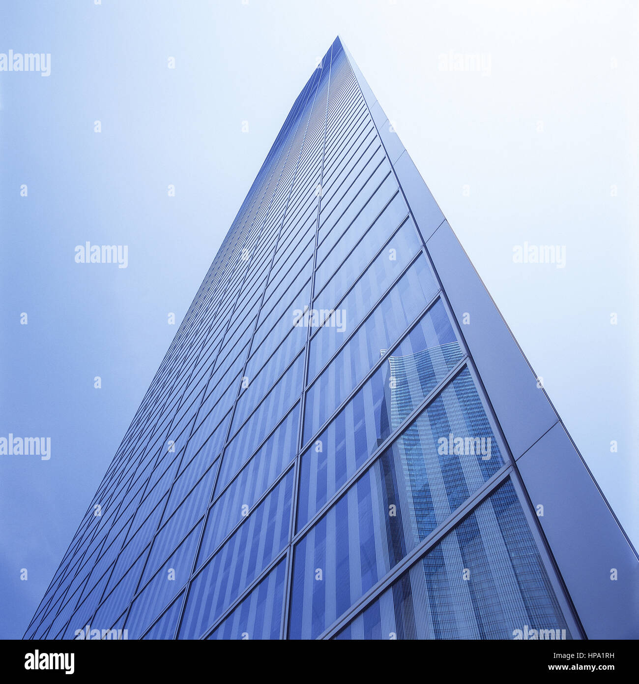 Shiodome tokio hi-res stock photography and images - Alamy