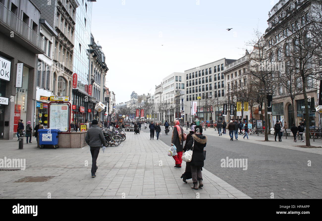 People shopping at the Meir, the main shopping street in Antwerp ...