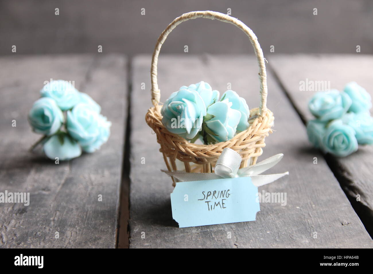 Gift basket beautiful spring hi-res stock photography and images - Alamy