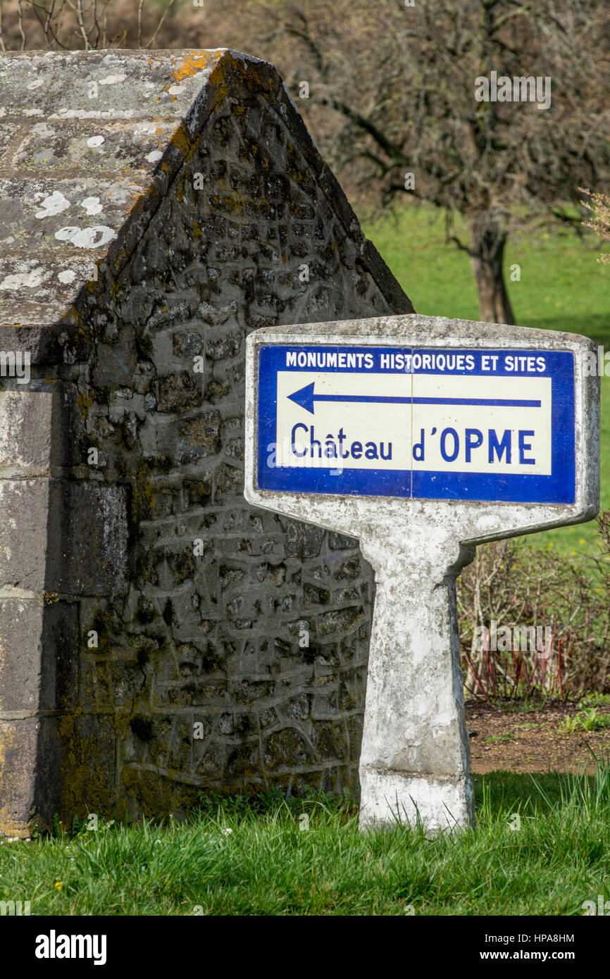 Old tiled signs hi-res stock photography and images - Alamy